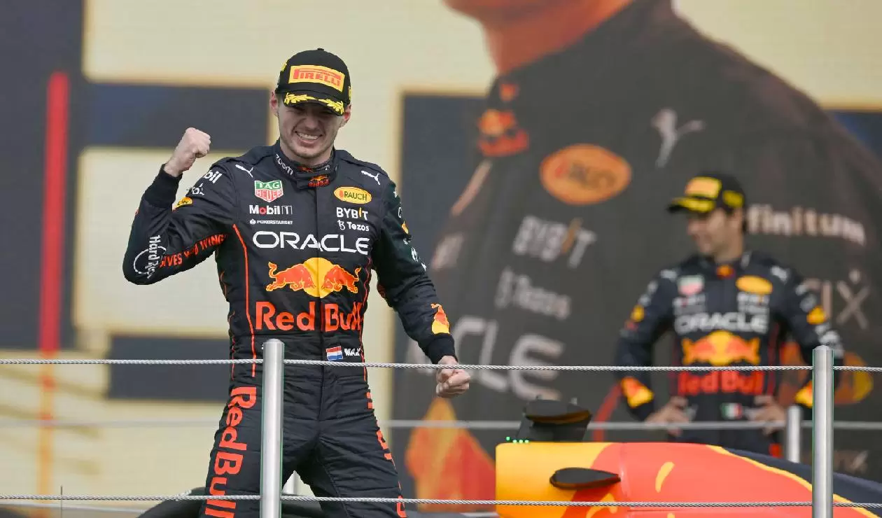 Madre de Verstappen acusó de infidelidad a Checo Pérez